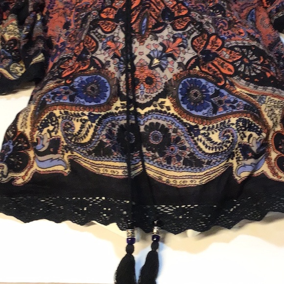 Angie | Tops | Angie Medium Blouse V | Poshmark